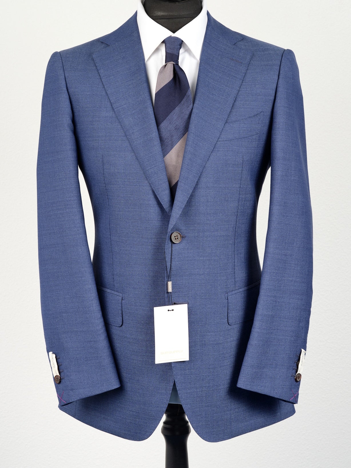 Suitreview - SUITSUPPLY Past Collections, SUITREVIEW Contemporary Fits