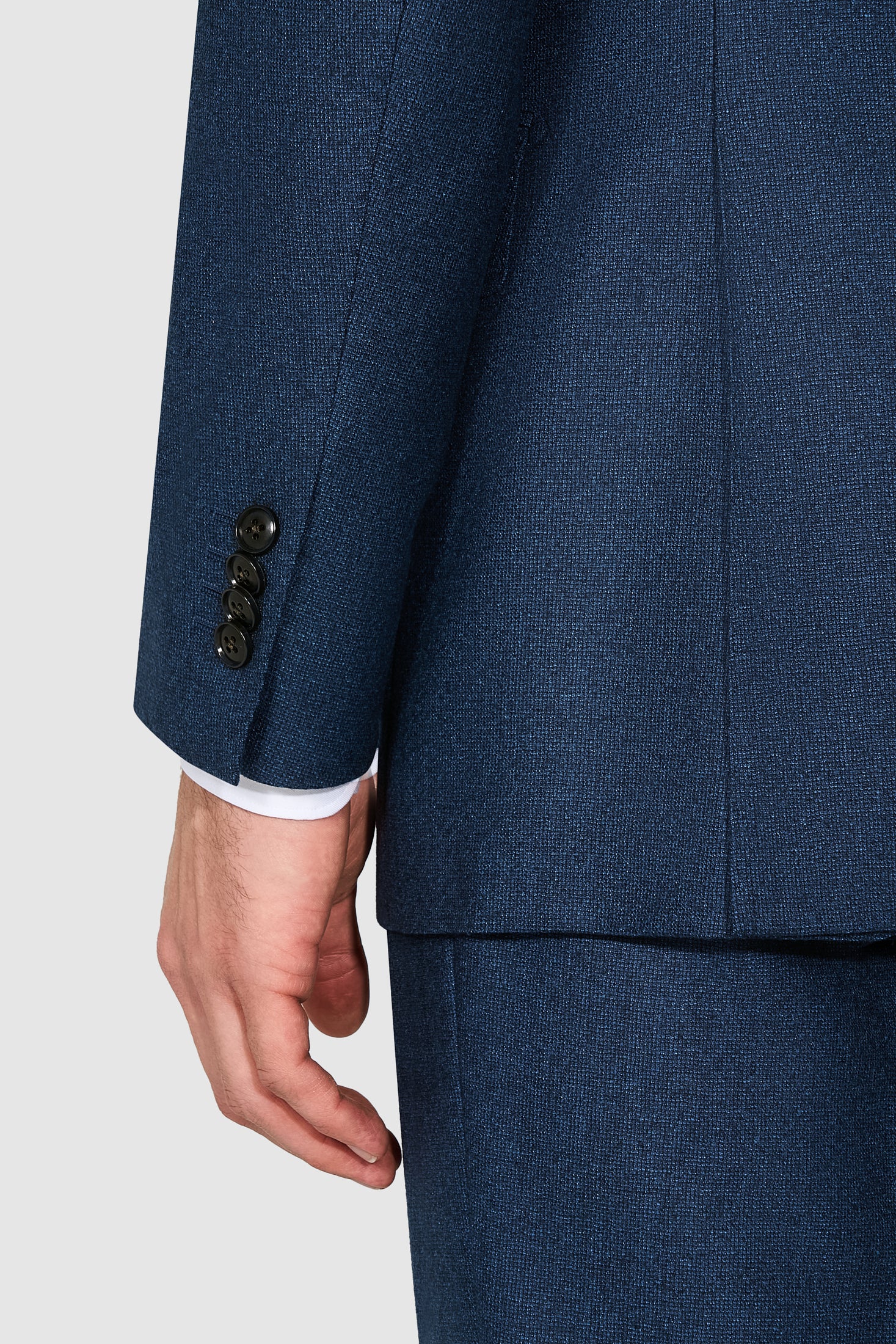 Suitreview - SUITSUPPLY Past Collections, SUITREVIEW Contemporary Fits